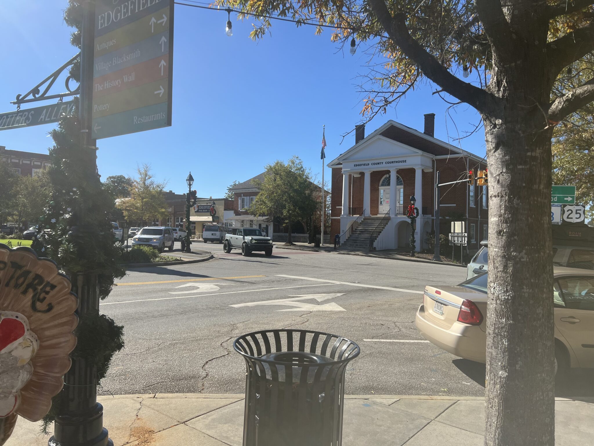 Does the Ghost of Becky Cotton Haunt this S.C. Courthouse – The Lantern